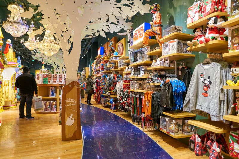 Disney Store editorial photography. Image of shelf, editorial - 134647897