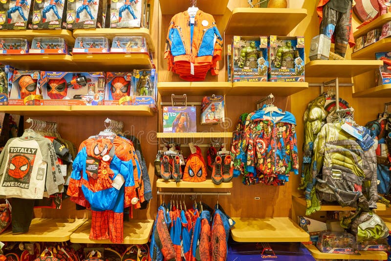 Disney Store editorial photo. Image of entertainment - 134647946