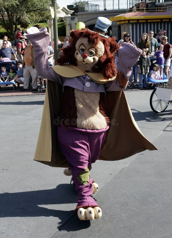 Disney World 2006 editorial image. Image of entertainment - 132419545