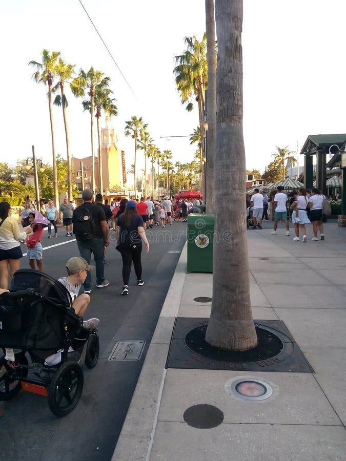 Disney World and Hollywood Studios Editorial Stock Photo - Image of ...