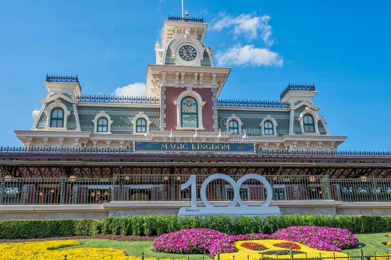 Disney 100 Year Celebration Statues at the Magic Kingdom Editorial ...
