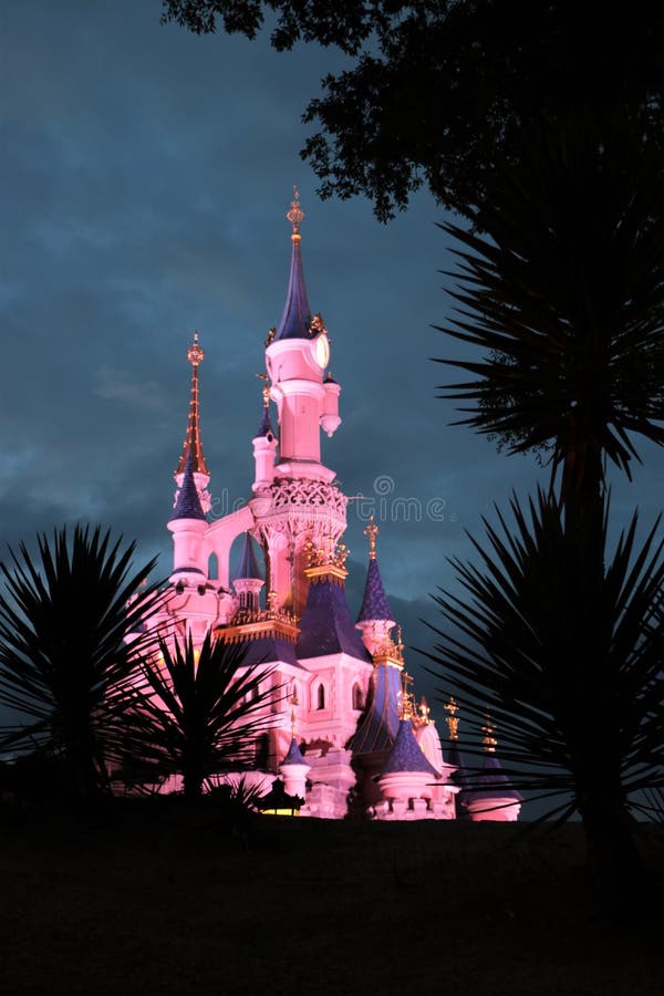 Disneyworld Magic Kingdom Castle Lights 2 Editorial Photo - Image of ...