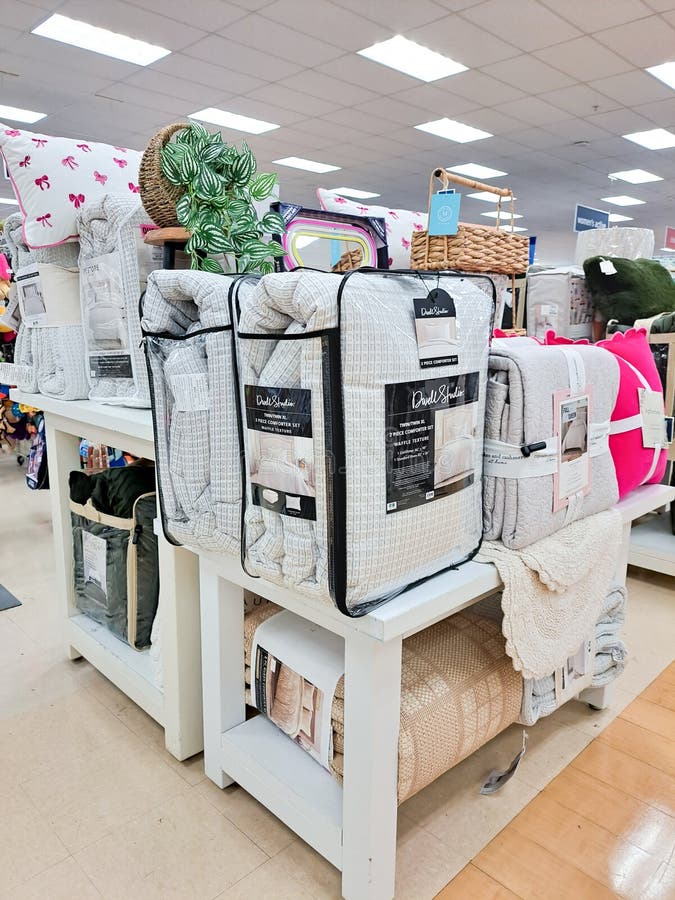 Display of Blankets and Throws on Racks in a Supermarket Editorial ...