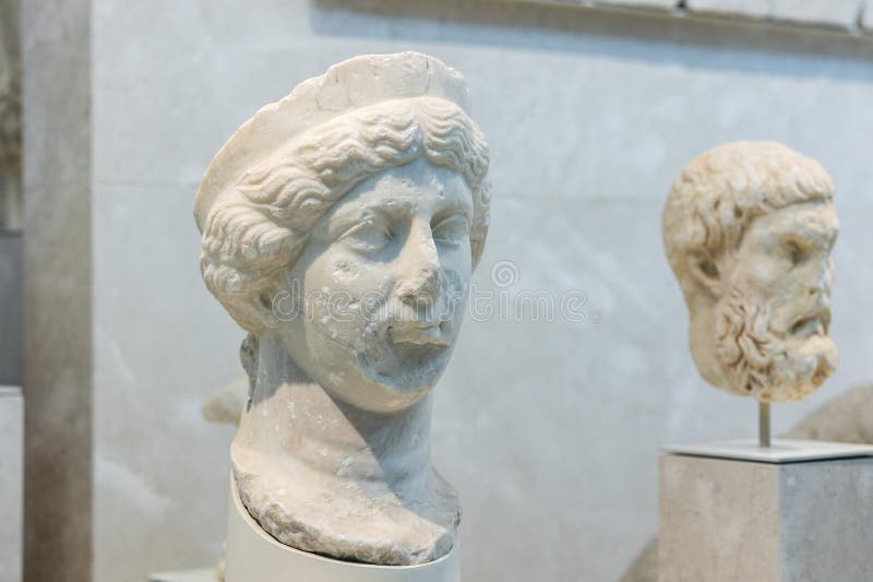 Display of Roman Busts on Museum Editorial Photo - Image of marble ...
