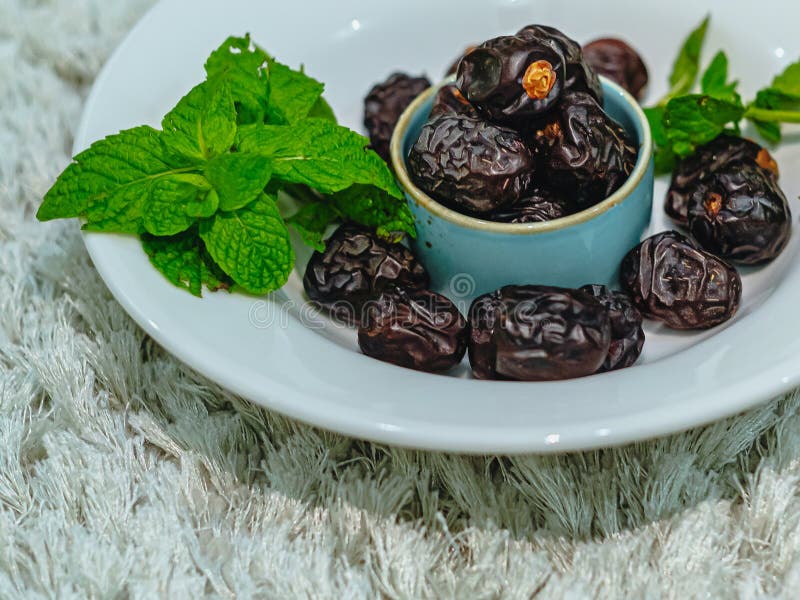 Display of Serving Dates in the Month of Ramadan Stock Photo - Image of ...