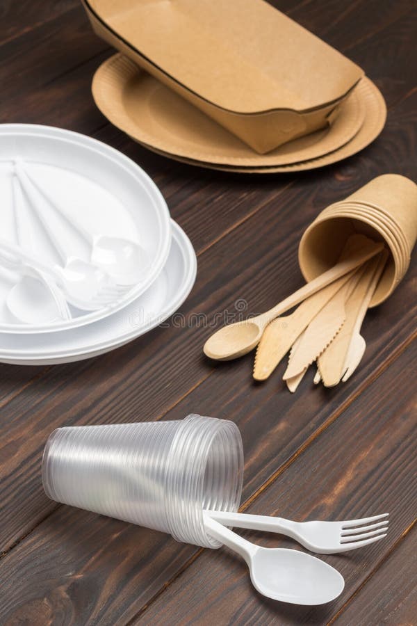 Disposable White Plastic Tableware. Eco-friendly Cardboard Disposable ...