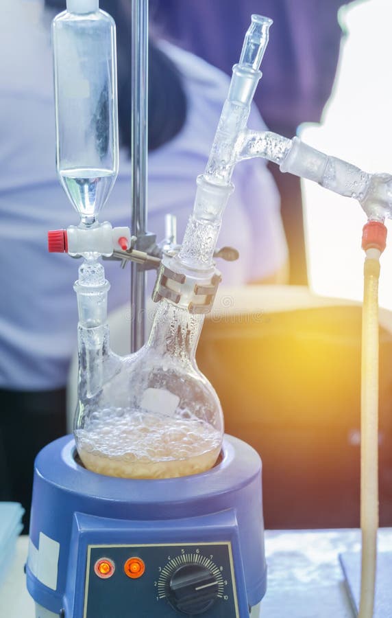 Distillation Set Flask Two Neck Equipment for Separating the Component ...