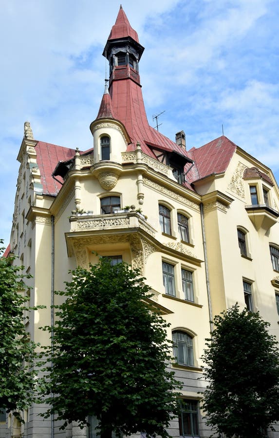 Distretto Di Stile Liberty A Riga, Lettonia Fotografia Stock - Immagine ...