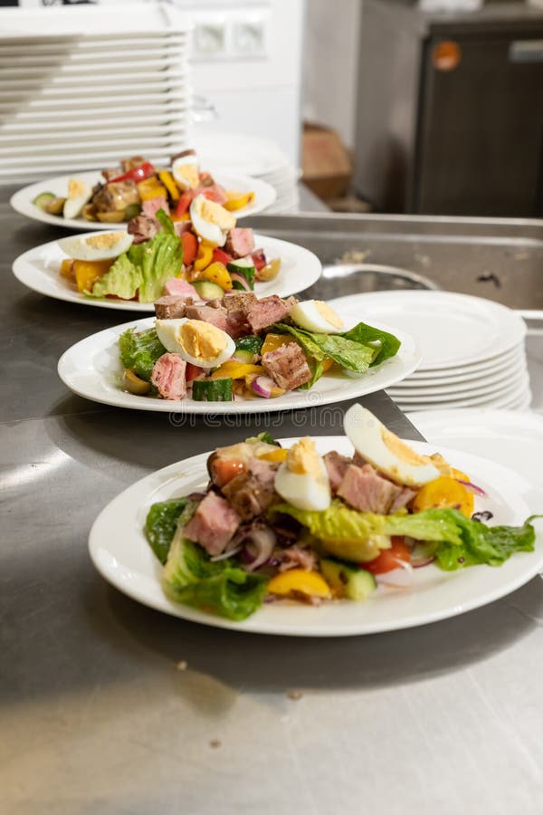 306 Restaurant Distribution Table Stock Photos - Free & Royalty-Free ...