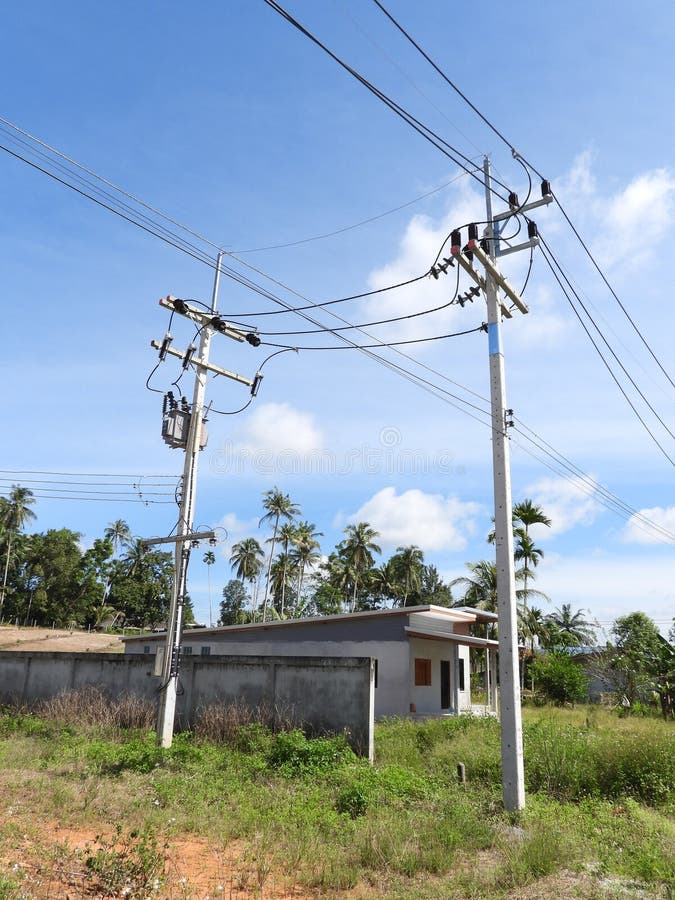 Distribution Transformer on Single Pole Stock Image - Image of single ...