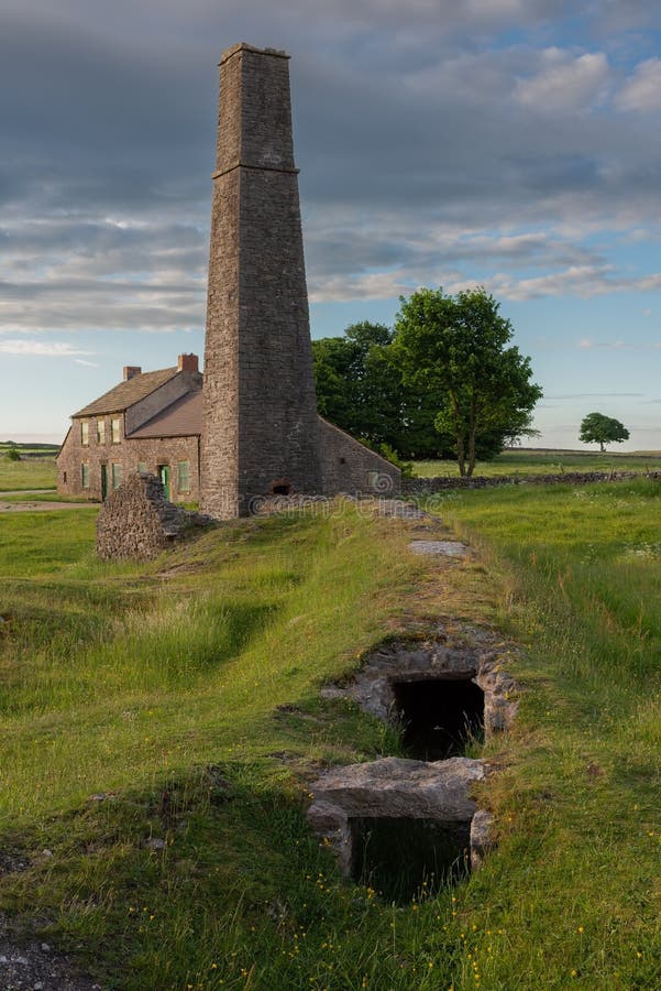 Magpie Mine stock photo. Image of sunny, ruins, building - 224124706