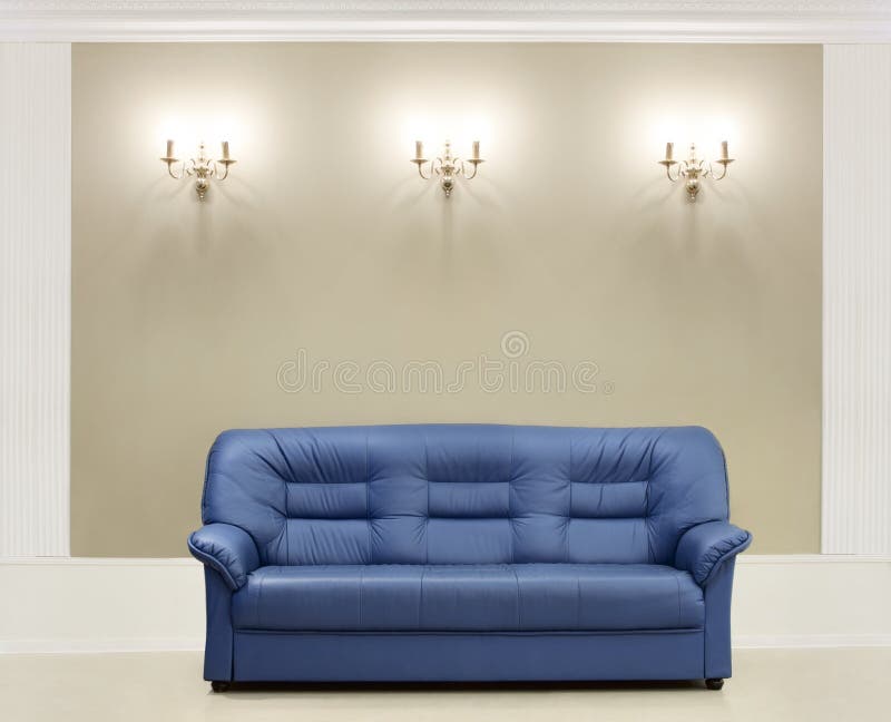 Divan image stock. Image du leathern, lampe, pièce, meubles - 18857399