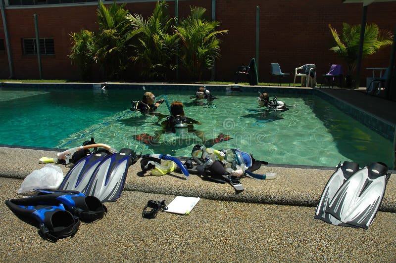 Dive learning stock image. Image of scuba, equipment, pool - 2405753