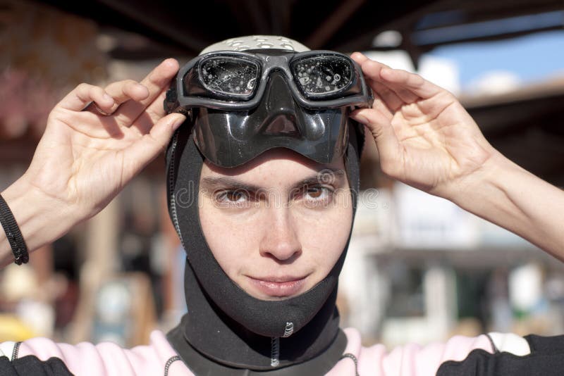 Divergirl smile stock image. Image of ocean, extreme - 18161107