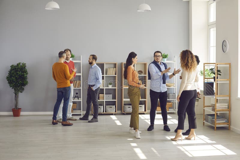 Business Mingle People Stock Photos - Free & Royalty-Free Stock Photos ...