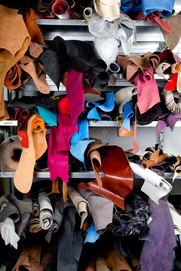 Diversos colores del cuero imagen de archivo. Imagen de fondos - 36822303