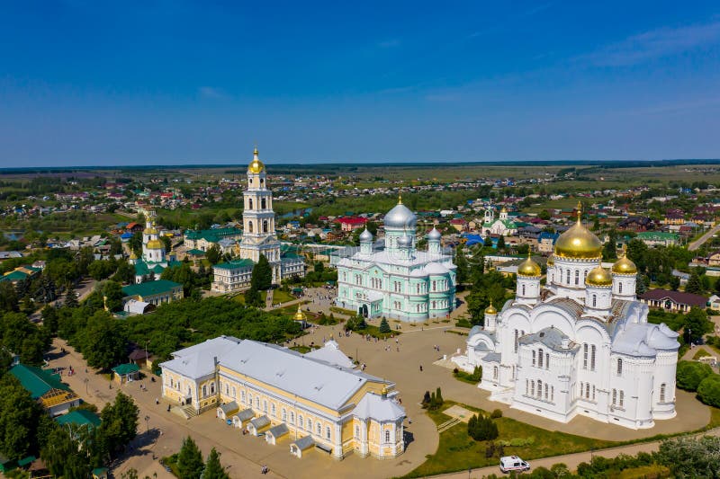 Diveyevo Convent or Holy Trinity-Saint Seraphim-Diveyevo Monastery in ...