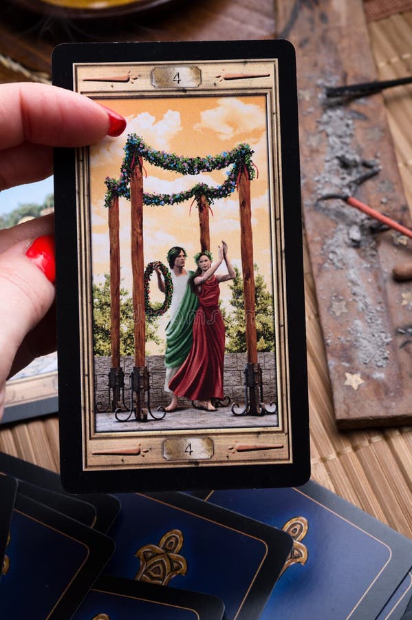Divination Set Up at Classical Universal Tarot.4 of Wands Editorial ...