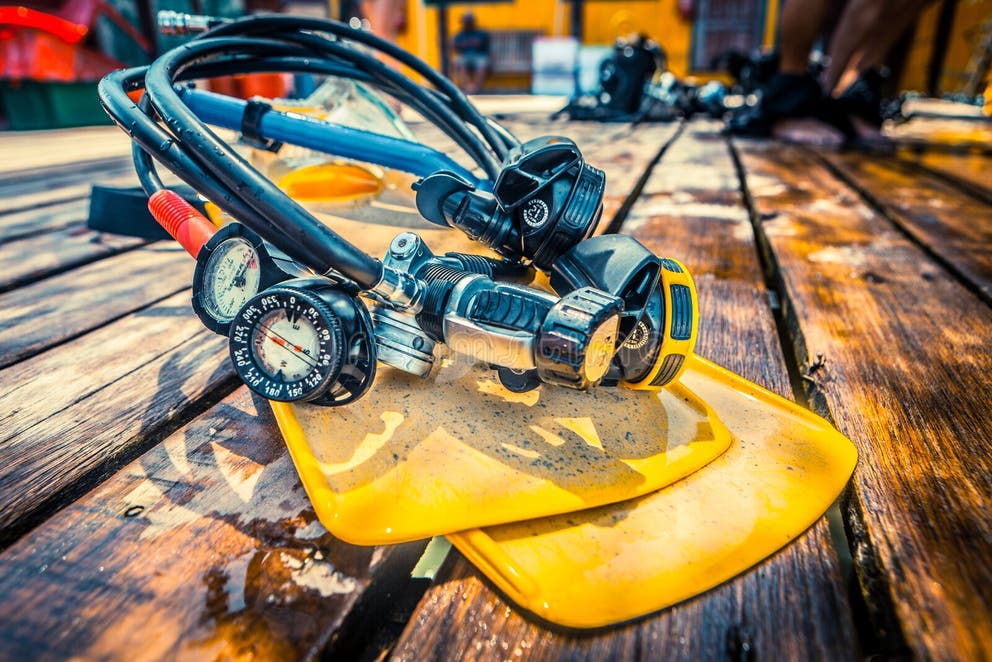 Diving sport stock image. Image of ocean, underwater - 32368141