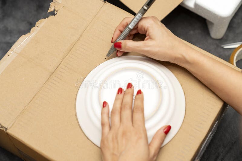 DIY Cardboard Cutting Utility Knife, Drawing Precise Circular Shapes ...