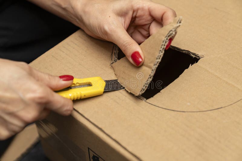DIY Cardboard Cutting Utility Knife, Drawing Precise Circular Shapes ...
