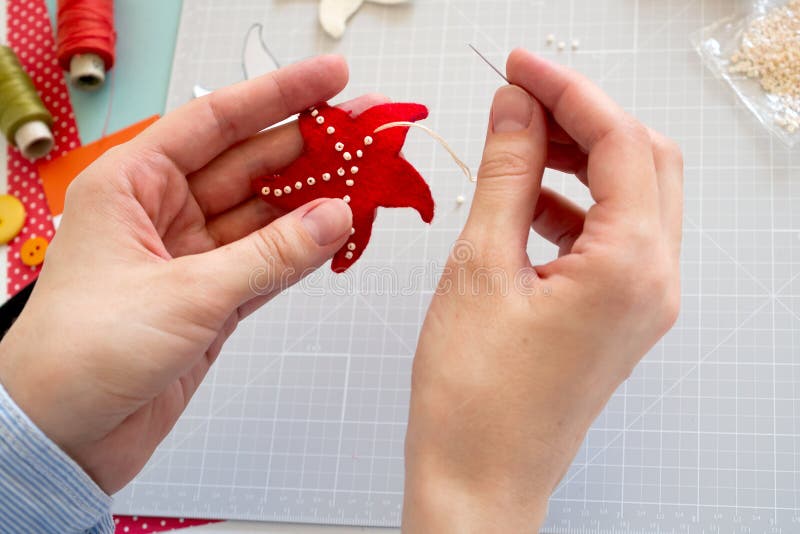 DIY Instruction. Step by Step Tutorial. Making Summer Decor - Wreath of ...