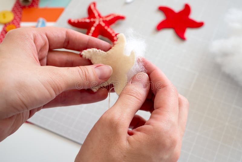 DIY Instruction. Step by Step Tutorial. Making Summer Decor - Wreath of ...