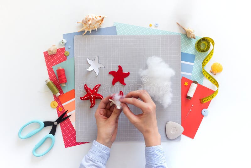 DIY Instruction. Step by Step Tutorial. Making Summer Decor - Wreath of ...