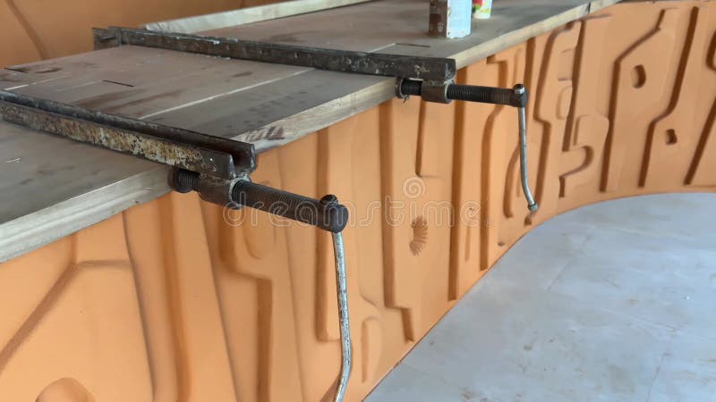 DIY Wood Clamping Technique in Workshop with Unique Storage Solutions ...