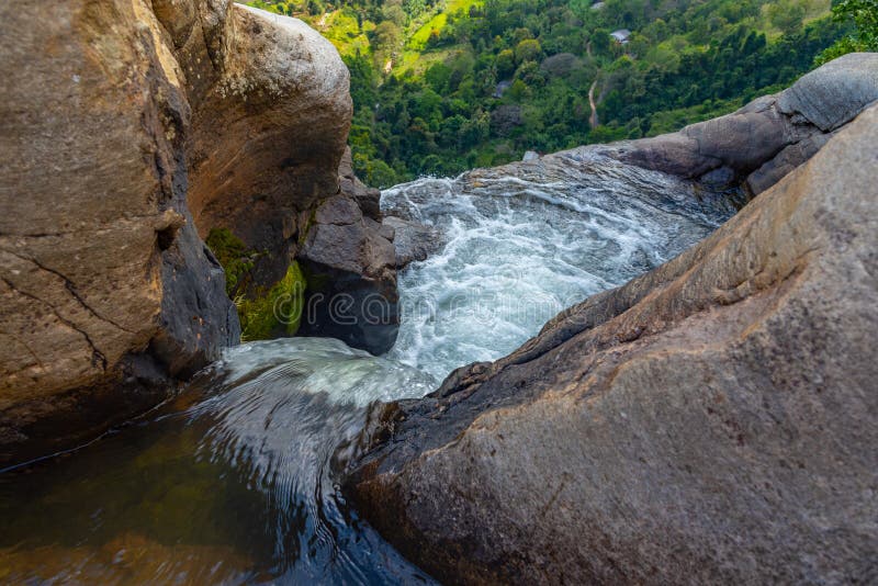 Diyaluma Falls Near Ella, Sri Lanka Stock Image - Image of middle ...