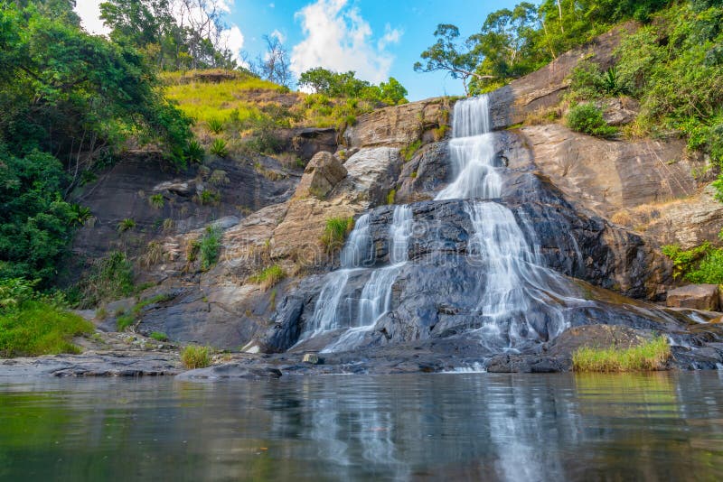 Diyaluma Falls Near Ella, Sri Lanka Stock Image - Image of middle ...