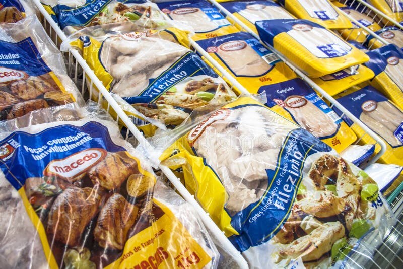 Djupfryst mat redaktionell arkivbild. Bild av inre, matar - 77861472