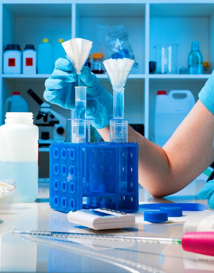 Dna Maxiprep Purification Plasmid Dna Stock Photos - Free & Royalty ...