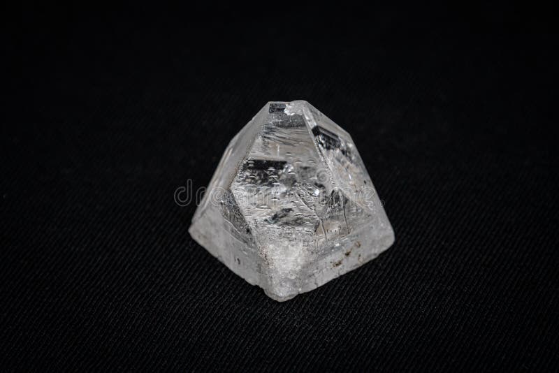 Dob Rough Diamond Formed by Volcanic Heat and Pressure Inside the Earth ...