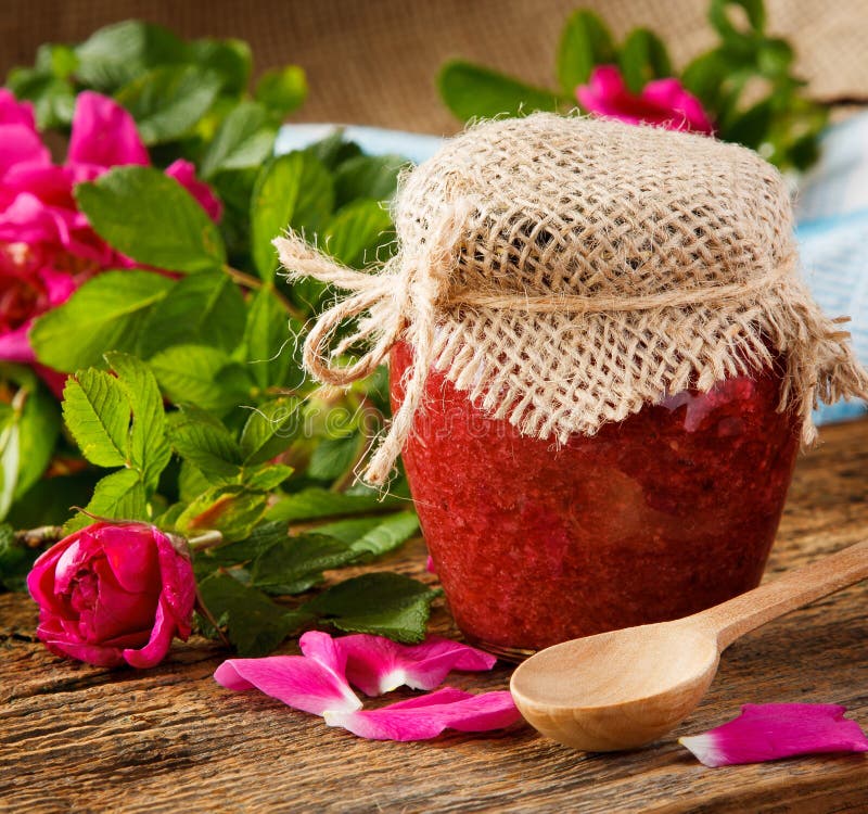 Doce de Rosa imagem de stock. Imagem de medicina, pequeno - 40670567