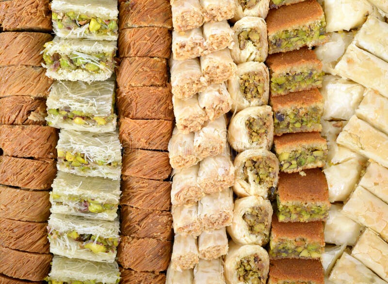 Doces árabes 1 foto de stock. Imagem de baklava, sesame - 5802540