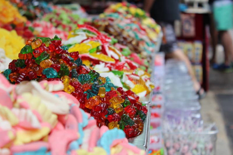 Doces coloridos imagem editorial. Imagem de verde, gomoso - 102038635