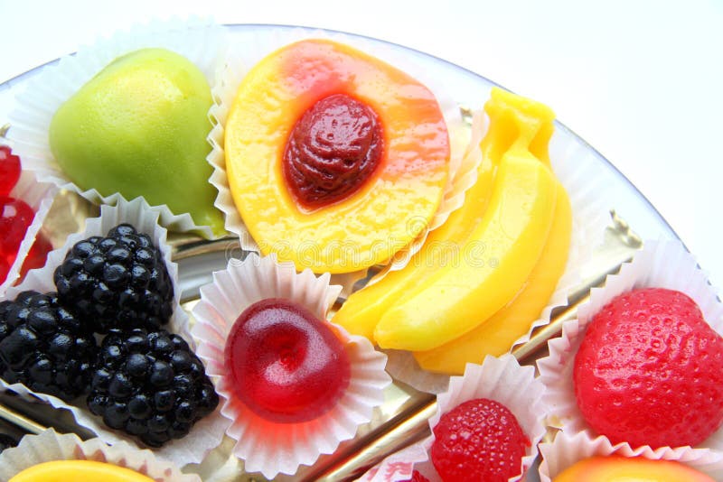 Doces creativos da fruta foto de stock. Imagem de redondo - 13190238