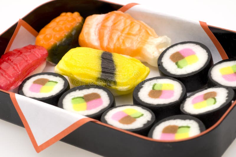 Sushi dos doces imagem de stock. Imagem de verde, alimento - 94758187