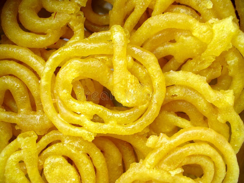 Doces indianos Jalebi imagem de stock. Imagem de fermentado - 14035611