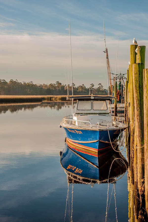 The Docks in Color editorial photography. Image of color - 65961622
