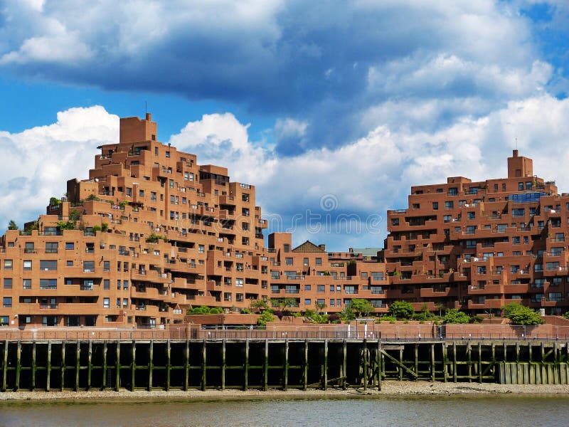 The Docks of London editorial image. Image of capital - 129825340