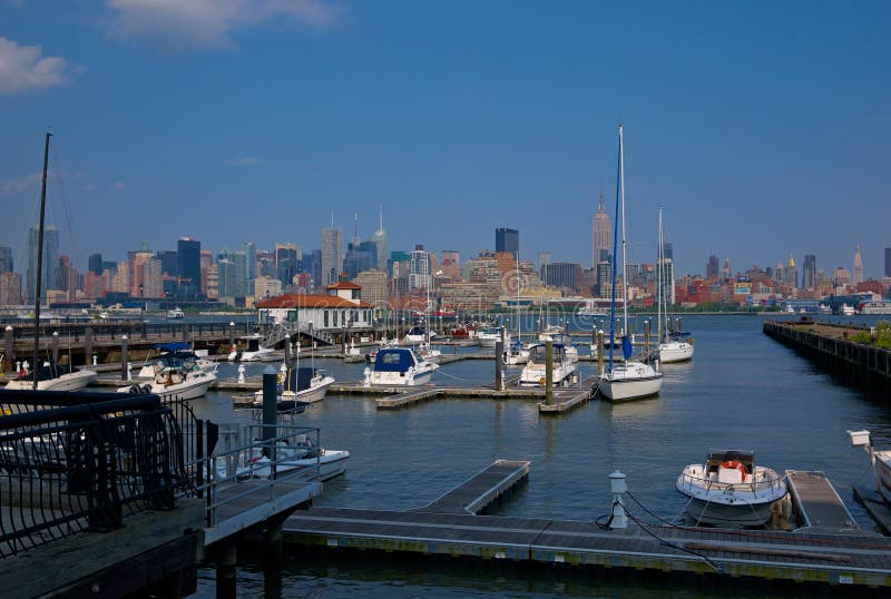 Dockside View Of Pecks Pond Stock Image - Image of lake, pocono: 33149273