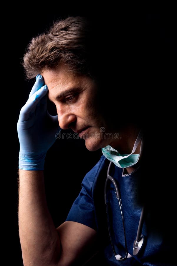 Doctor cansado imagen de archivo. Imagen de gente, pulmonar - 24564433