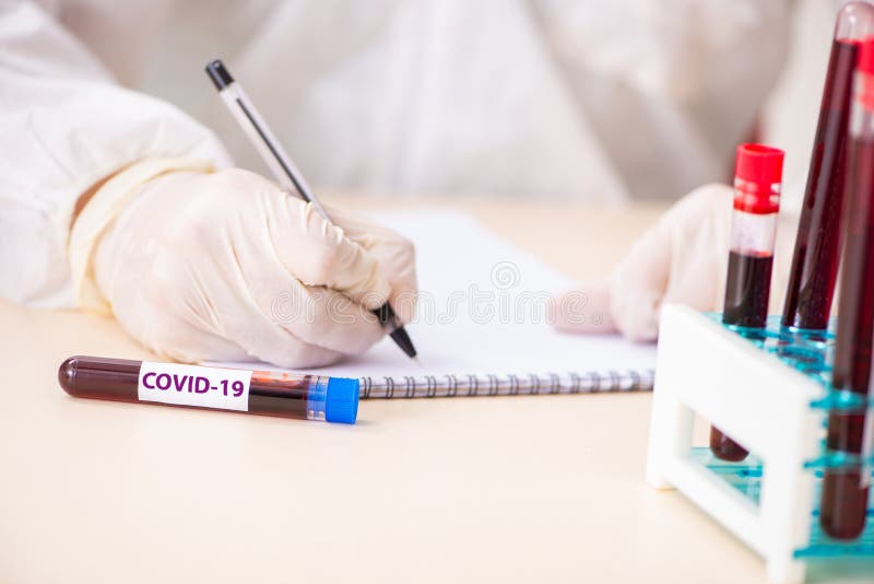 Doctor Developing Covid-19 Vaccine in the Lab Stock Image - Image of ...