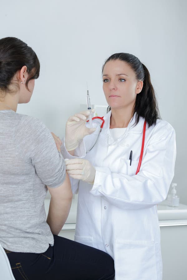 Doctor Injecting Patients Hand Stock Photo - Image of insulin, diagnose ...