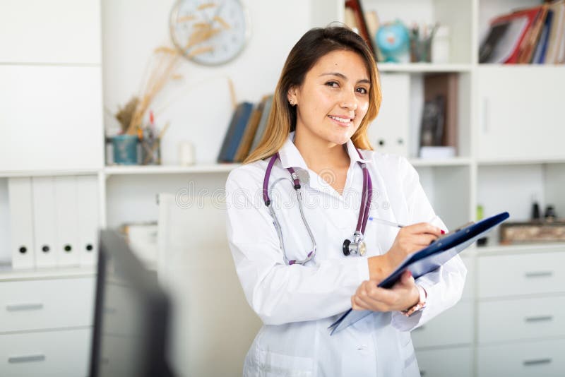 Doctor Making Notes on Clipboard Stock Image - Image of clipboard ... Doctor Making Notes on Clipboard Stock Image - Image of clipboard ...