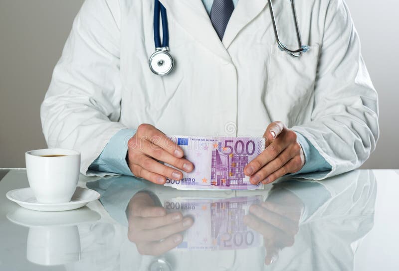 Doctor with money stock photo. Image of money, hospital - 30714318