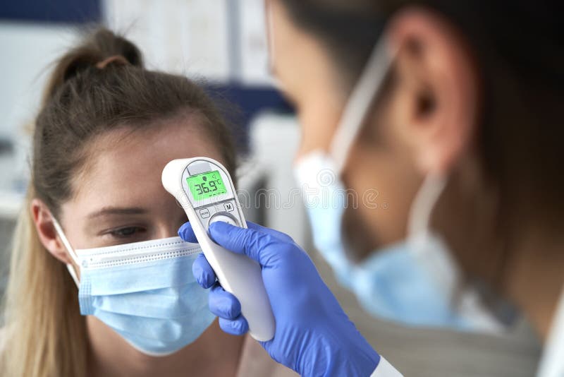 935 Doctor Using Thermometer Stock Photos - Free & Royalty-Free Stock ...