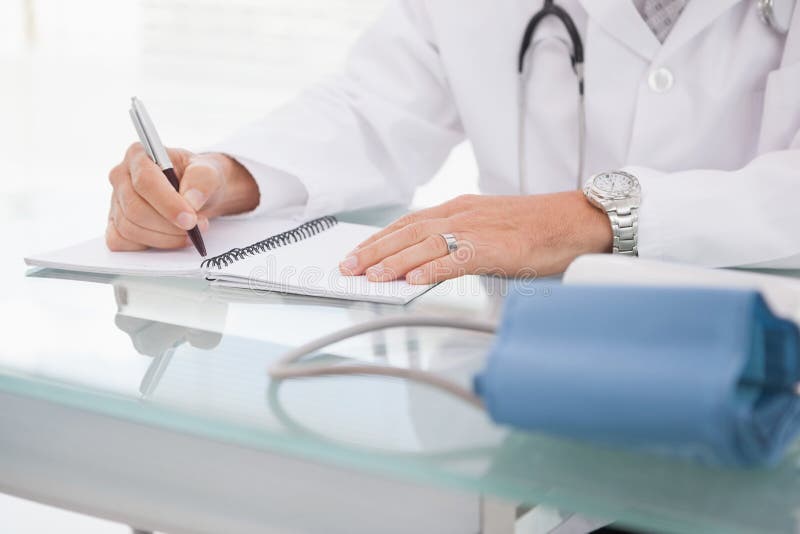 Doctor with notepad stock image. Image of physician, listen - 22362529